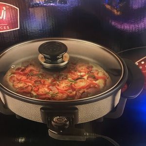 Parini | Kitchen | Parini Pizza Cooker | Poshmark